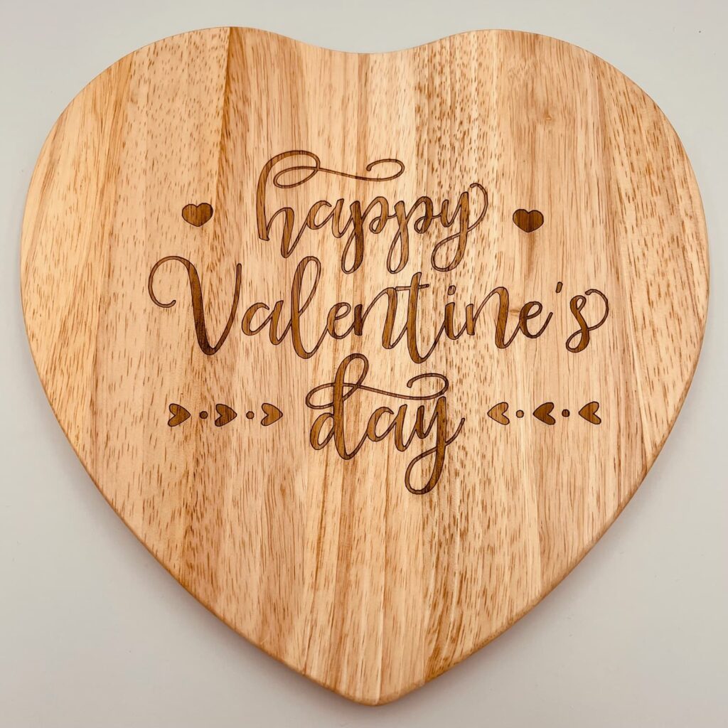 Valentines Heart Board - Hartwood Timber